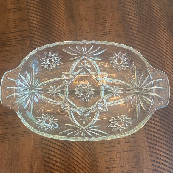 Anchor Hocking | Other | Vintage Oval Clear Prescut Handled Divided ...